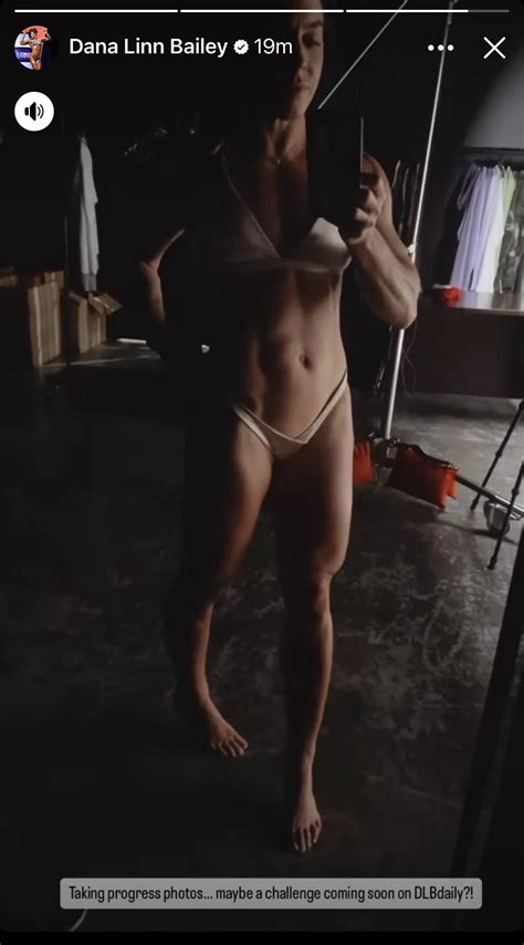 Dana Linn Baileys Feet