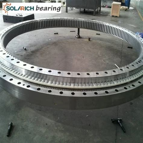 Three Row Cylindrical Roller Slewing Bearing Wind Turbine Bearing Yaw Bearing Three Row Roller