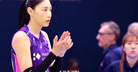 은퇴 질문엔 “지금도 고민 중”이라는 김연경 챔프전 직행 가능성에 “끝까지 가보겠다” 투지