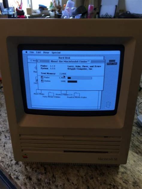 Тут чуваки на Маке года порнушку нашли длиннопост NSFW mac macintosh SE