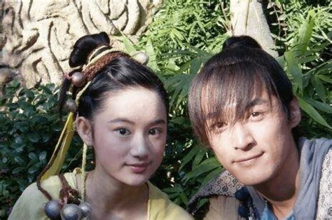 胡歌老婆身份疑曝光：电影公司老总之女，上海交大博士后唐嫣合作祝福