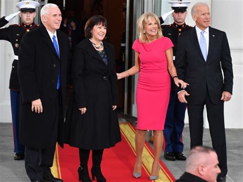Jill Bidens Style How The New First Lady Of The United States Dresses Pictolic