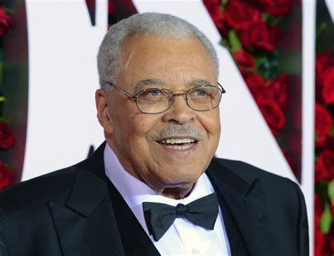 Filmicoon James Earl Jones 93 Overleden Stem Van Mufasa In Lion King