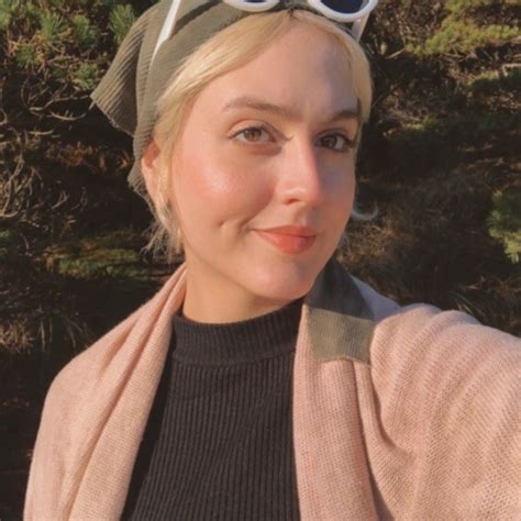 Madeline Stringer Production Manager Sinew Moon Llc Linkedin