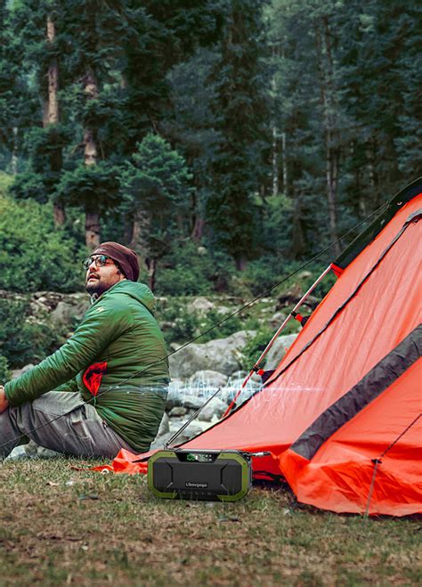 户外蓝牙音箱 收育机 手摇发电 手电筒 Wb Noaa Sos Ipx5防水