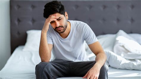 11 Concrete Signs Youre Stretched Too Thin And Struggling To Keep Up Yourtango