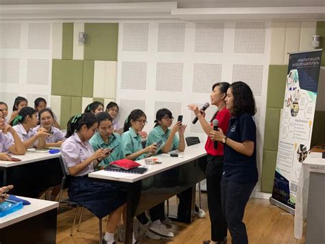 Tmc X Thanyarat School คณาจารย์ วิทยาลัยการแพทย์แผนไทย แนะแนวการศึกษาต่อให้นักเรียน โรงเรียนธัญ