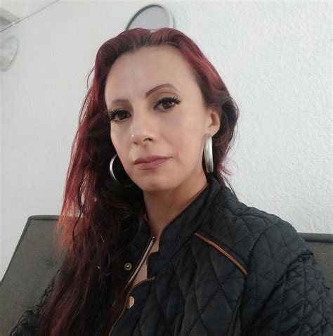 Ruby Free Live Webcam Show Xxx Chat Xhamsterlive