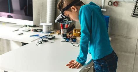 Augmented Reality In The Classroom Aquila Education