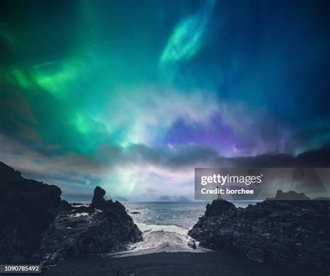 Great Green Ocean Photos And Premium High Res Pictures Getty Images