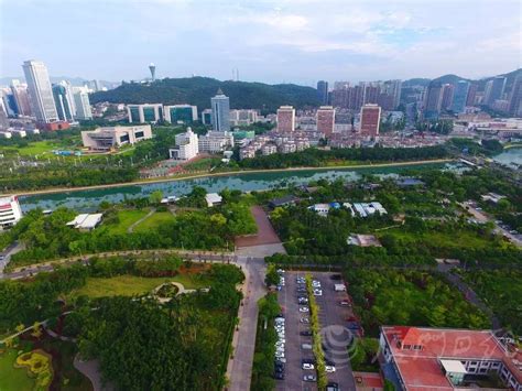 独家航拍初夏漫步筼筜湖与白鹭不期而遇