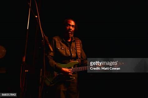 30 Darryl Jenifer Photos And High Res Pictures Getty Images