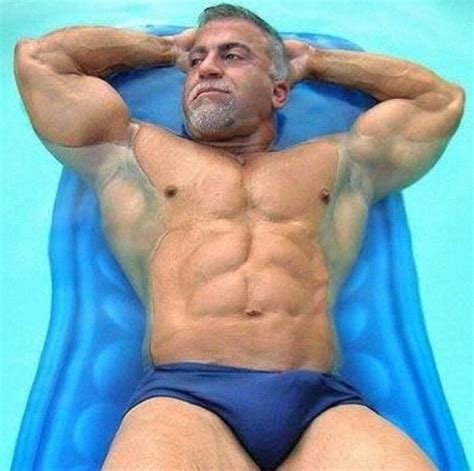 Hot Daddies Page 30 Lpsg