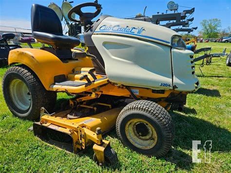 Cub Cadet 3204 Auctions Equipmentfacts