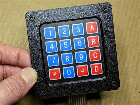 Free STL file Cover for 4x4 membrane keypad・3D print object to download ...