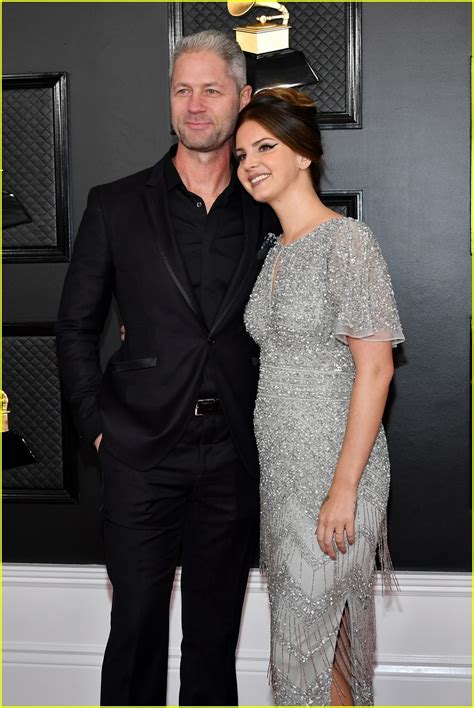 Lana Del Rey And Sean Sticks Larkin Split After Several Months Of Dating Photo 4450131 Lana
