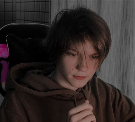 Pin På ути бозе