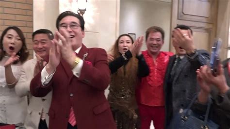 가수 유정아 떨어지는 눈물심봤다 심봤어민성아 曲따로 따로나훈아 曲 3부가수유정아의2집발매기념 및 제2회콘서트