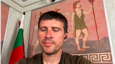 Ивелин Михайлов За Борисов Величие не е удобна партия Новини бг