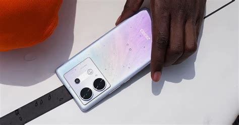 HP Infinix Yang Ada Kamera Cek Spek Dan Harganya Disini Blibli Friends