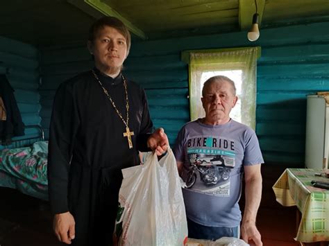 ДЕСНИЦА ПОМОЩИ Сегодня 23 июня в очередной раз посетили одиноких пенсионеров в в рамках