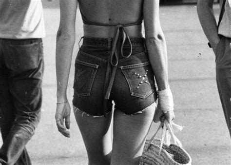 Womens Fashion Trends From The Past 100 Years Stacker