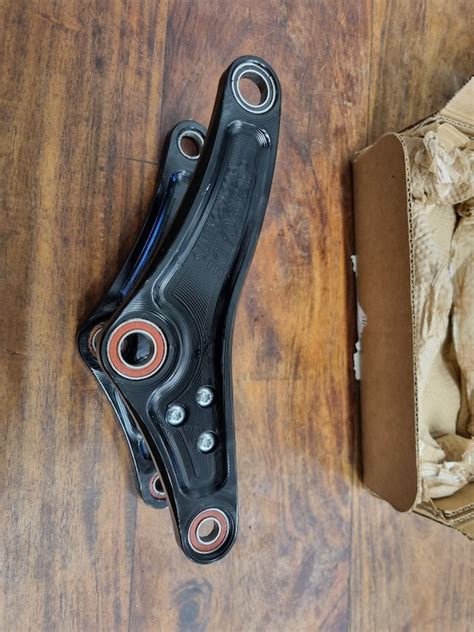 Cascade Components Transition Link For Sale