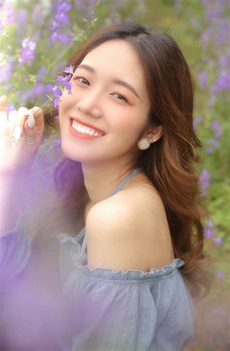 Nữ TikToker hút triệu view nhờ clip chia sẻ về văn học