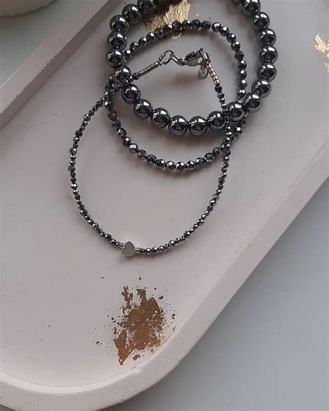 ПРИКРАСИ З НАТУРАЛЬНОГО КАМЕНЮ ЧОКЕРИ БРАСЛЕТИ СЕРЕЖКИ Неймовірний сет браслетів Усі три