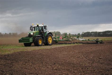 Expert Tips For Crop Residue Management Kelly Tillage Aus