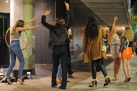 Very Drunk Girls British Girls Party Hard In Defiance Of Lockdown