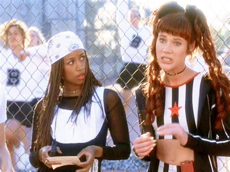 ‘clueless Star Elisa Donovan 54 Is A Red Headed Goddess Parade