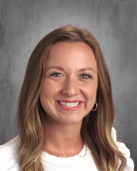 Alyssa Hart S Instagram Twitter Facebook On Idcrawl