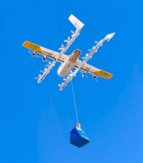 Reddit Users Raise Concerns Following Video Of Walmart Delivery Drone Tech News Unilad Tech