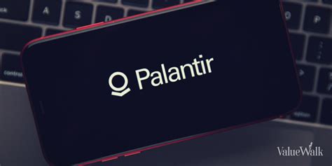Palantir Brings The Wow Factor But Should You Chase Pltr Stock Now