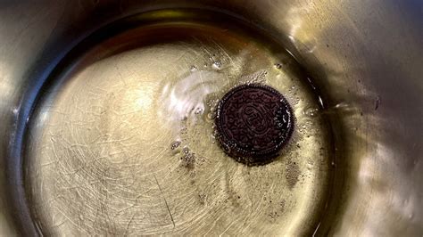 We Tried 9 Methods Of Heating Up Oreos And It Was A Wild Ride