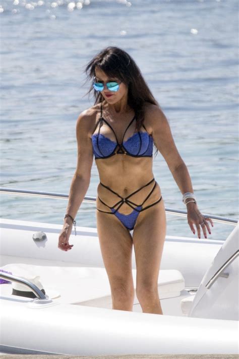 Lizzie Cundy Sexy Photos Thefappening