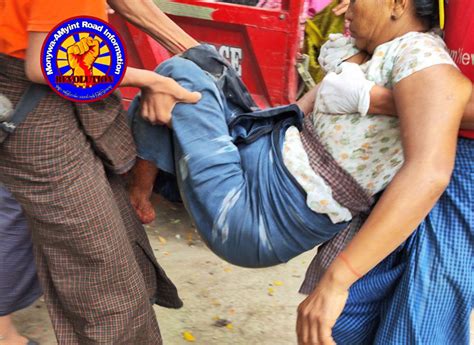 မုံရွာ စျေးထဲသို့လက်နက်ကြီးကျသဖြင့် ၁၁ ဦး သေဆုံး Myanmar Now