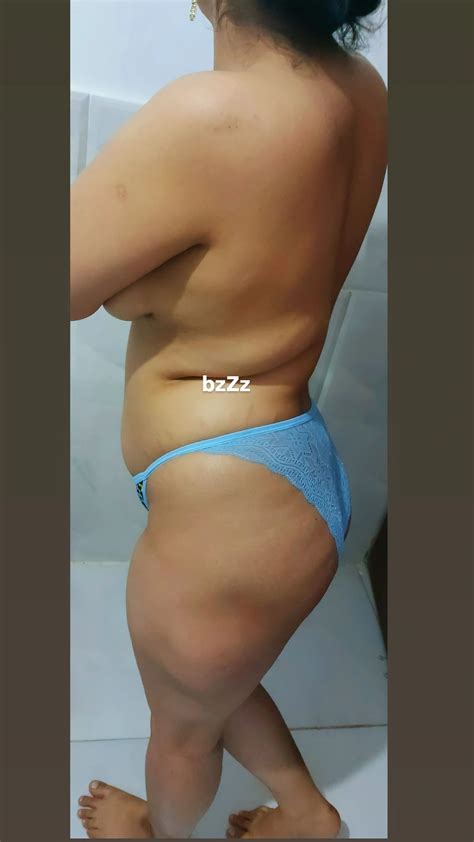 داستان یک شورت و ماحراجویی همسرم واقعی از تجربه های سکس هاتوایف یک کاکولد