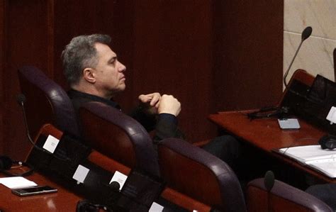 Собранието ги констатираше оставките на Тупанчевски Нуредини Рендевски и Нухиу Независен Весник