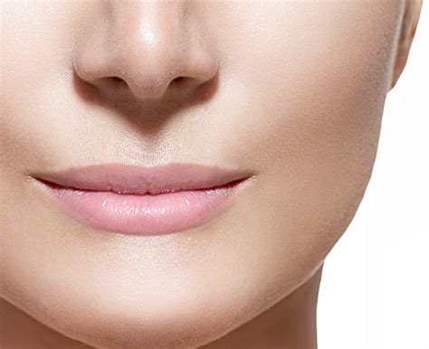 How To Fix Uneven Lips When Smiling Lipstutorial Org