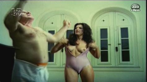 Naked Meiry Vieira In As Loucuras De Um Sedutor