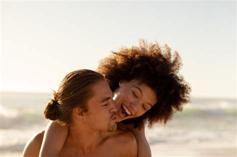6 Gross Things Couples Do That Can Actually Keep The Romance Alive