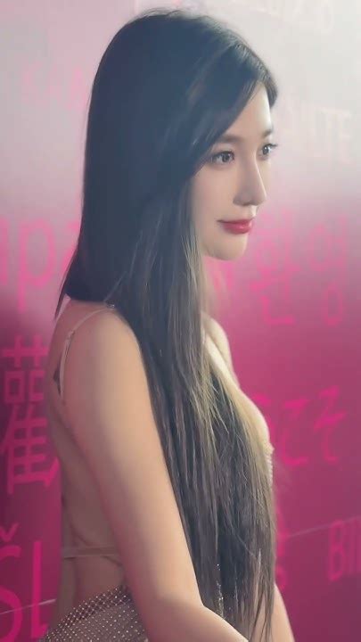 完美身材 顏值 美女 車模 漂亮 性感 愛 Shorts Beauty Model Sexy Temptation Perfectbody