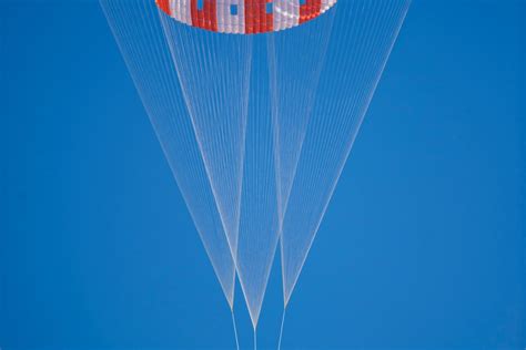 Nasas Orion Spacecraft Parachutes Tested At U S Army Yuma Proving Ground The Controlled