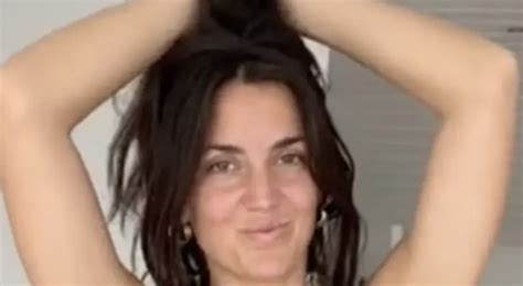 Calita Fire Goes Viral For Photos Not Shaving Her Body Hair Page 2 Of