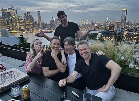 로다주·맷 데이먼·킬리언 머피·에밀리 블런트 다정히 어깨 맞댄 이유