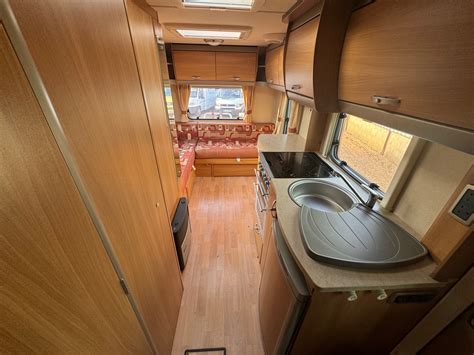 2009 Swift Sundance 590 Rl White