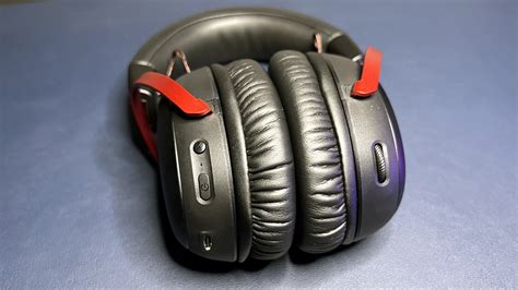 HyperX Cloud III Wireless Review For The Device Minimalist Tom S Hardware