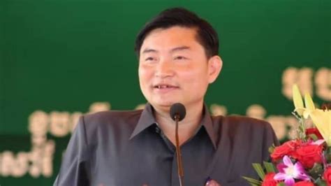 ក្រសួងការងារ ប្រាប់កម្មករថាពេល ទទួលបានលេខរៀង ចាំទៅចាក់វ៉ាក់សាំងជំងឺកូវីដ